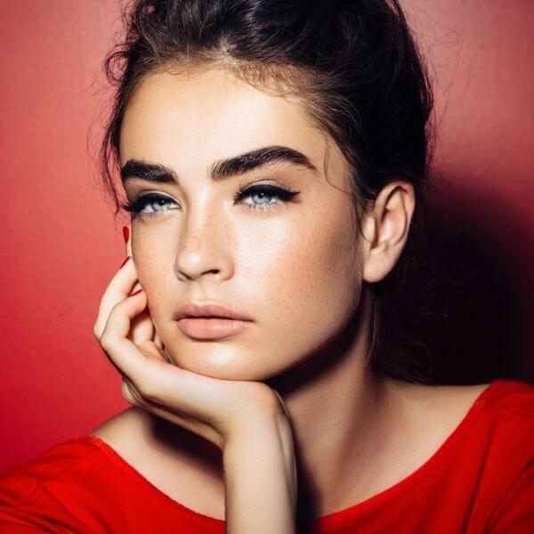 Choosing The Perfect Eyebrow Shape to Best Suit Your Face